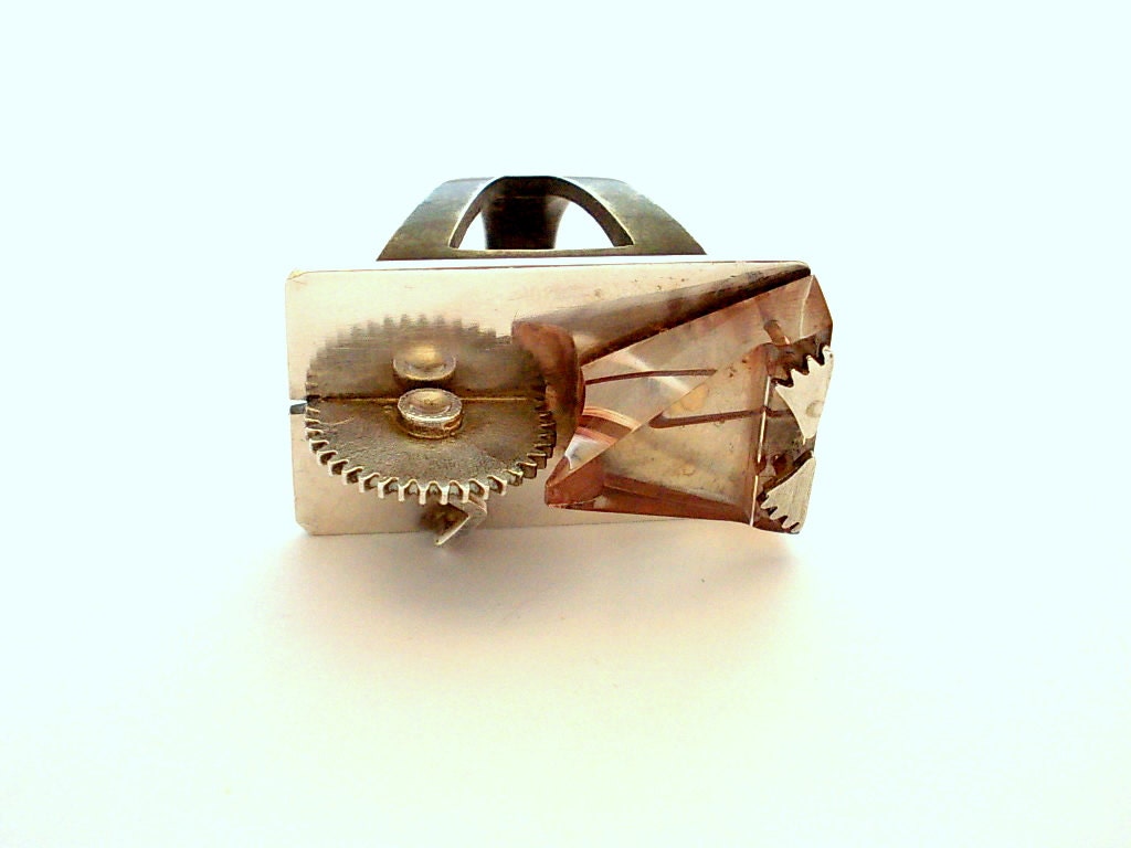 FLYING MACHINE Ring.one Off. - Etsy