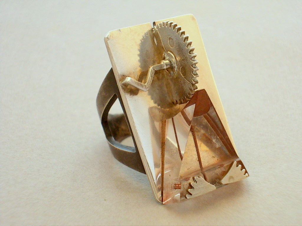 FLYING MACHINE Ring.one Off. - Etsy