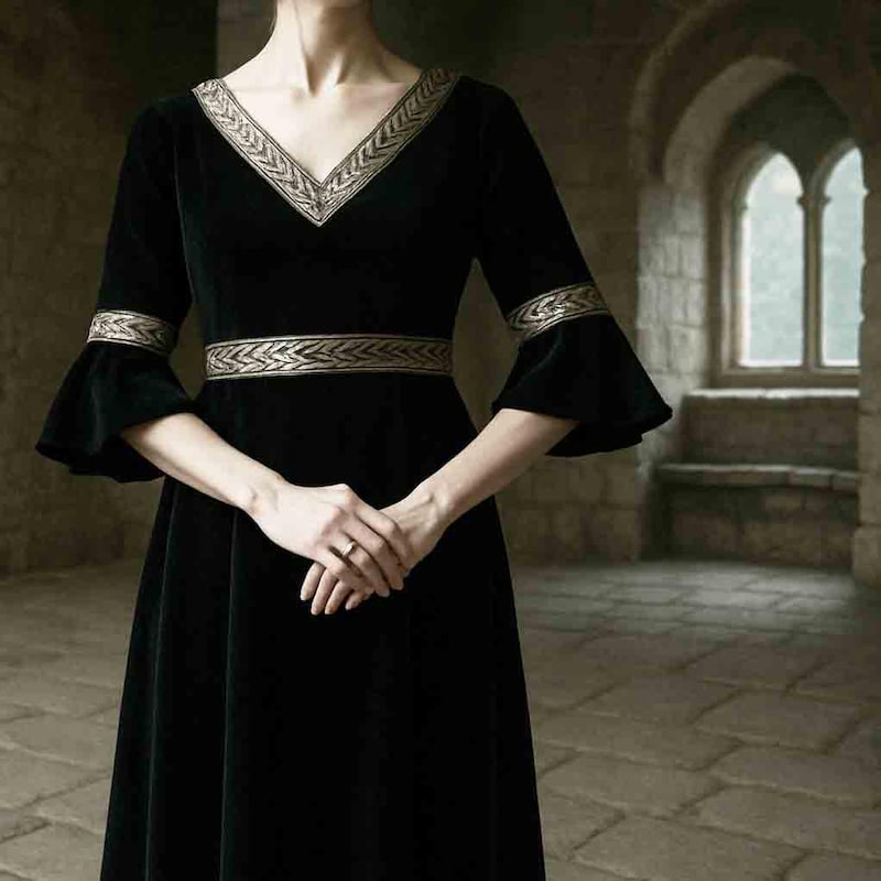 Black 70s Medieval Dress - Etsy