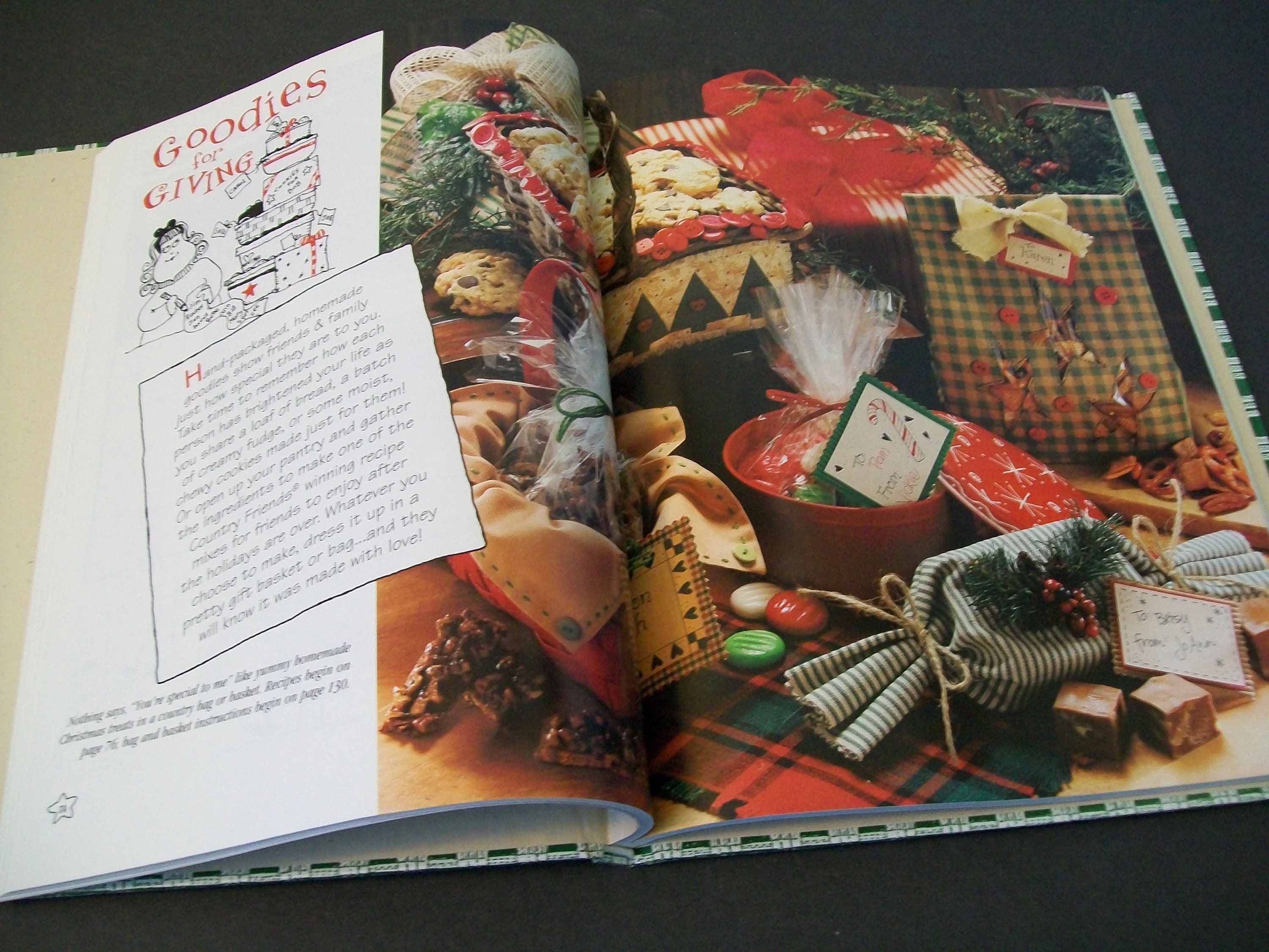 Vintage Christmas Craft Idea Books, Gooseberry Patch Books, Christmas ...
