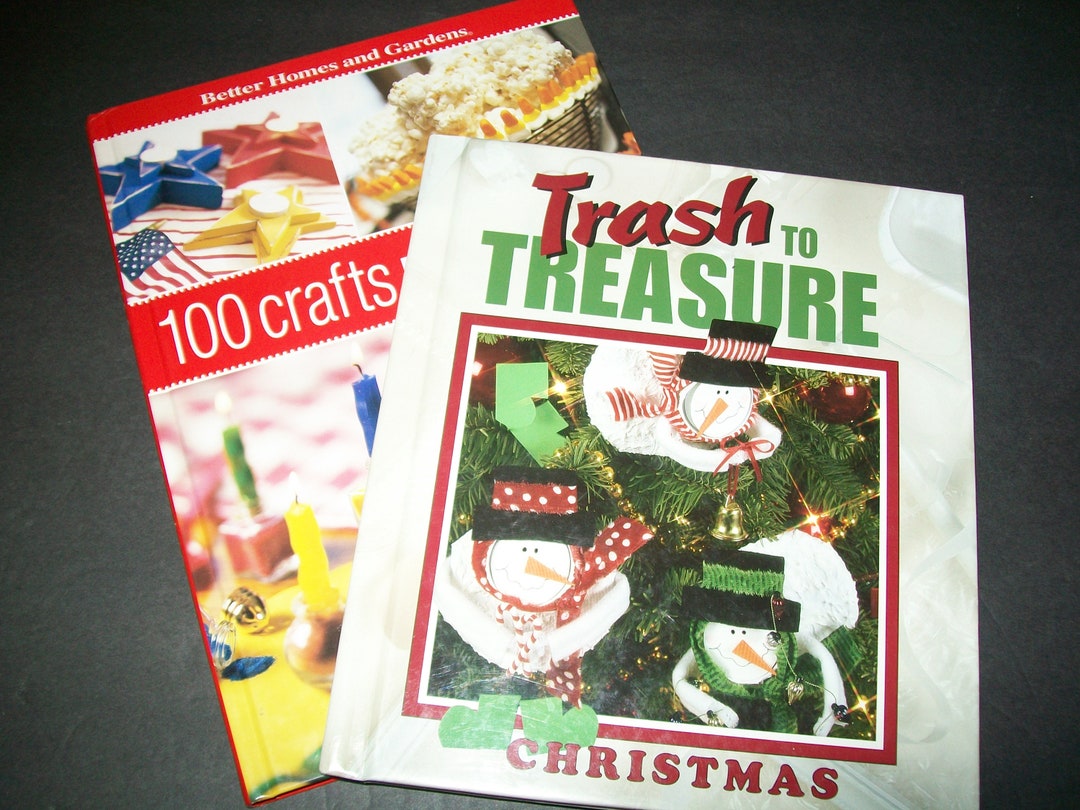 Vintage Christmas Craft Books, Set of 2 Hardcover Books, Christmas Junk ...