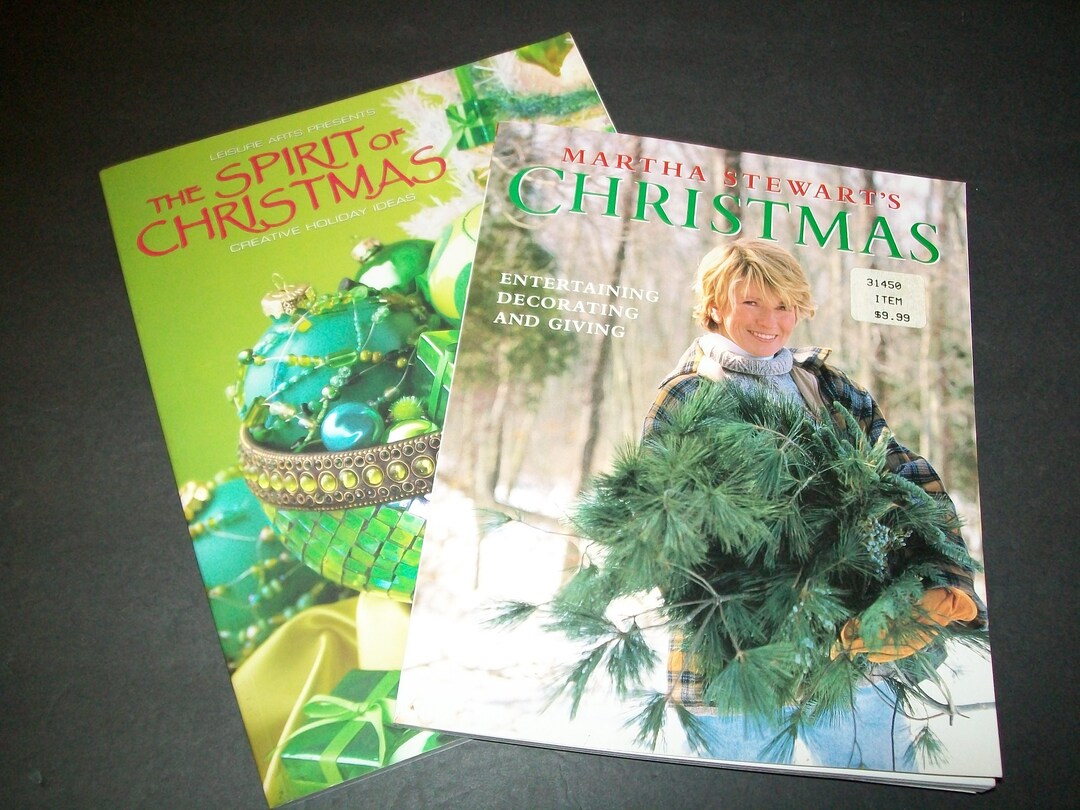 Vintage Christmas Craft Idea Books, Set of 2 Softcover Books, Christmas ...