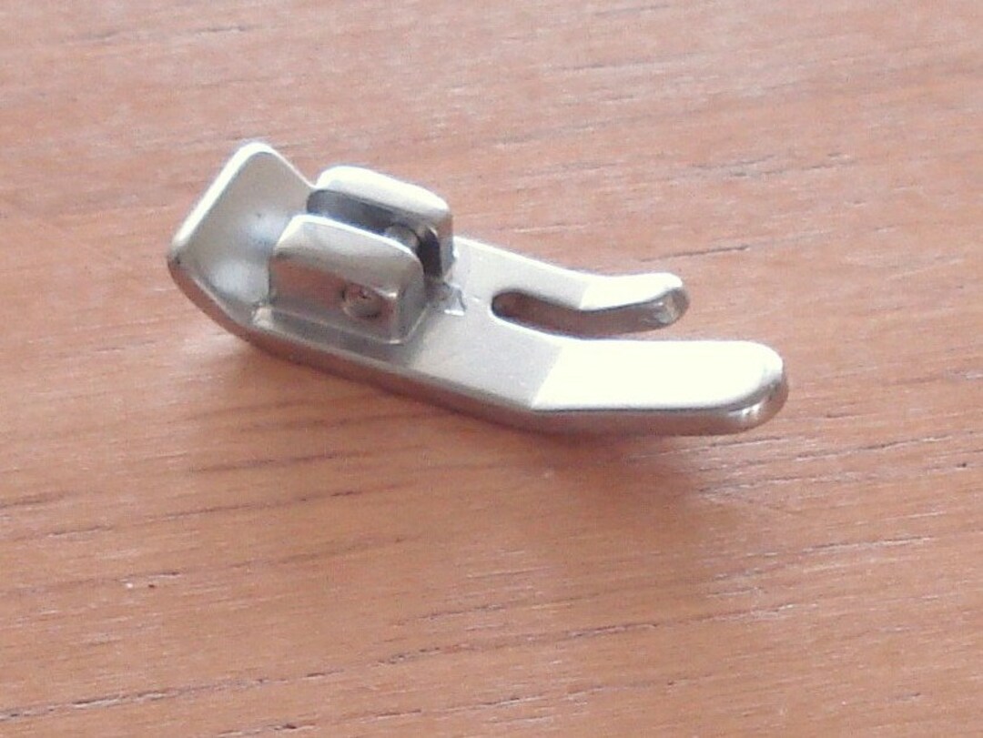 Vintage SINGER Sewing Machine Foot Attachment. - Etsy