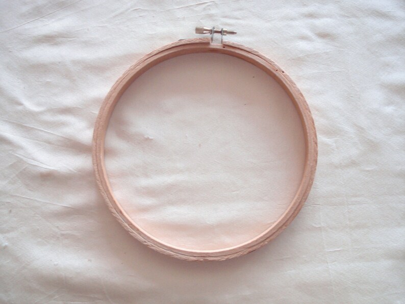 Vintage Round Wooden Needlepoint Needlework Hoops Sizes 10 1/4, 8, 6 ...