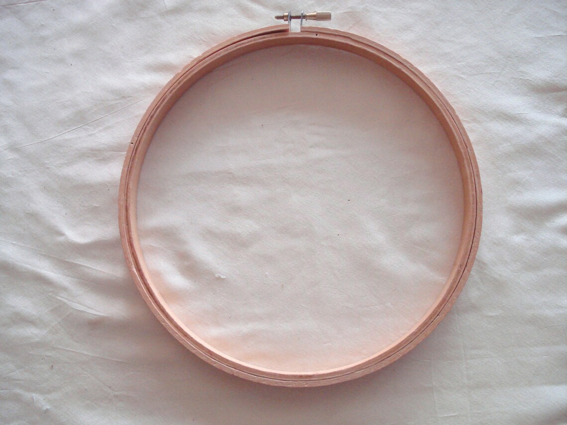 Vintage Round Wooden Needlepoint Needlework Hoops Sizes 10 1/4, 8, 6 ...