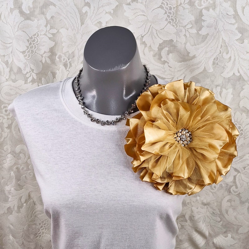 Flower Corsages for Women - Etsy