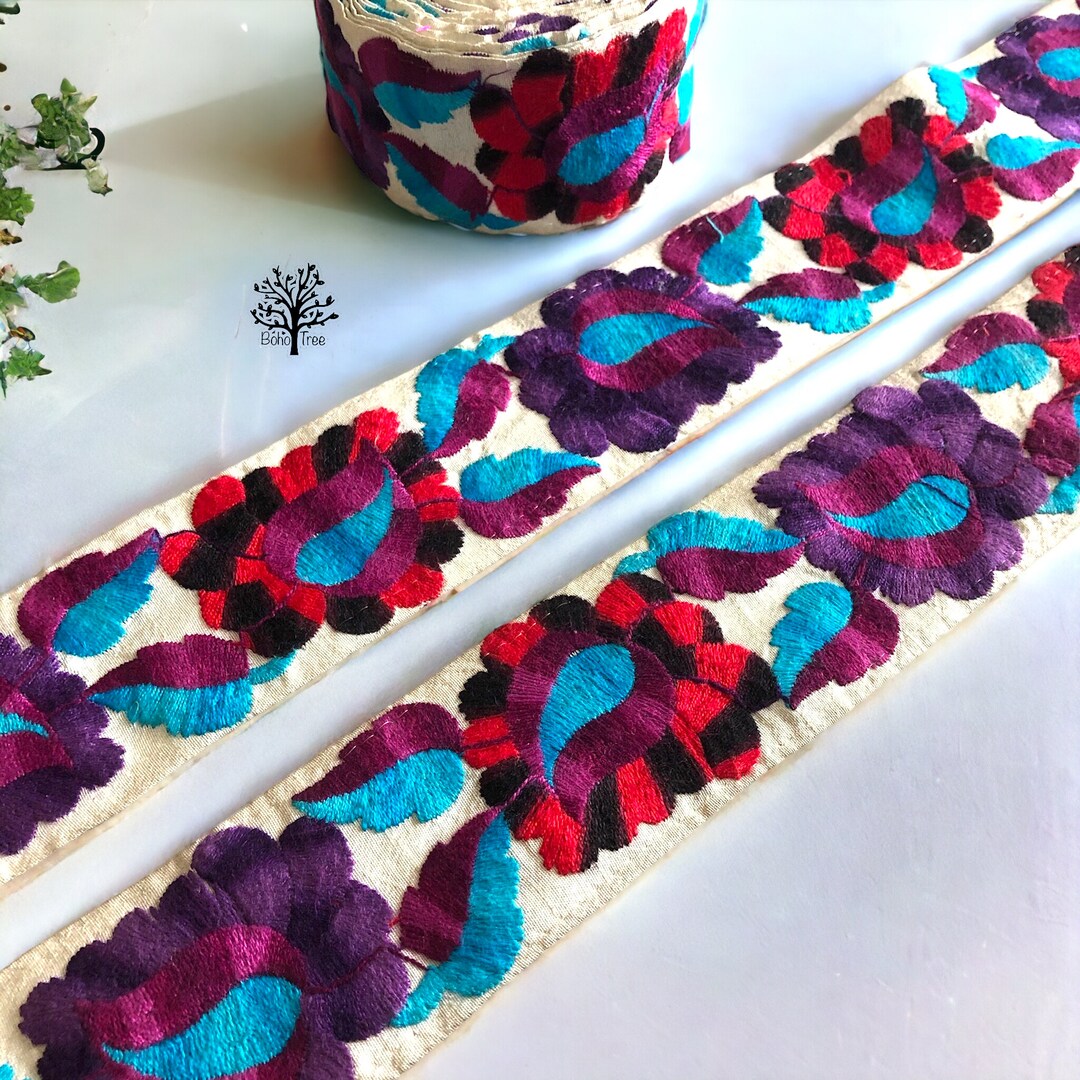 White Fabric Trim Multi-colored Embroidered Trim Sari Border - Etsy