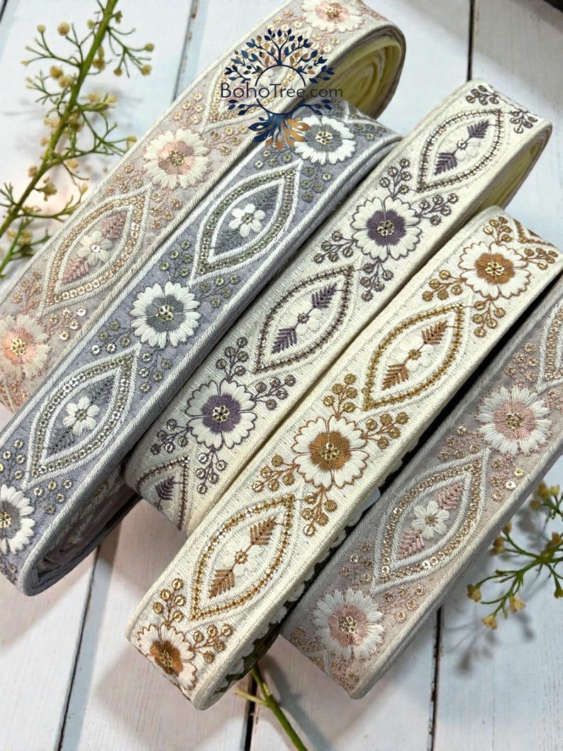 Floral Embroidered Sari Trim, Indian Fabric Border for DIY Dress ...