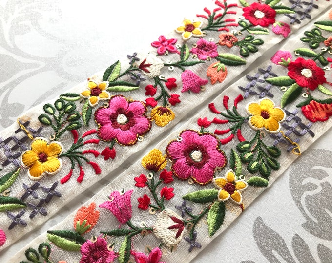 Indian Lace Trim by the Yard, Embroidered Ribbon Sari Fabric Trim-table ...