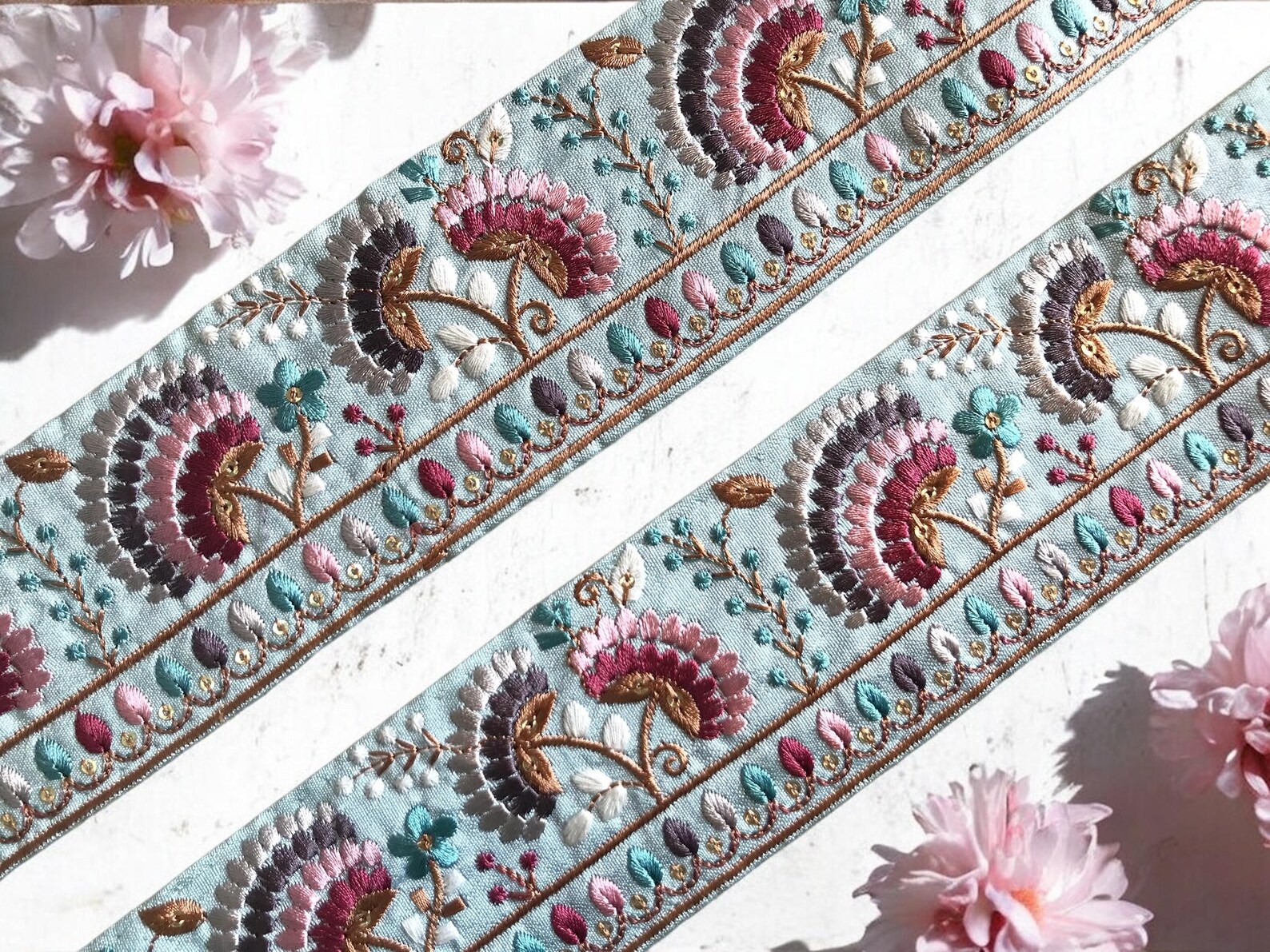 Sari Fabric Indian Trim, Sari Silk Fabric Trim-embroidered Trim, Sari ...