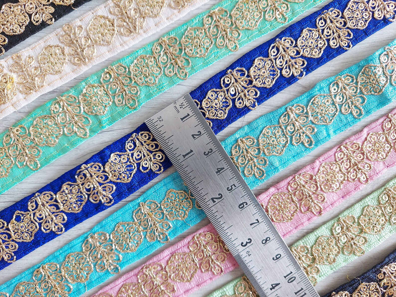 Indian Laces Sari Borders India Trims Boho Silk Saree - Etsy