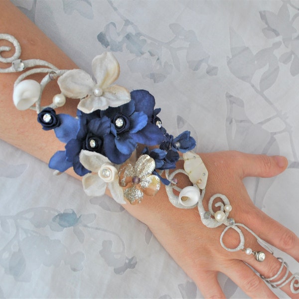 Prom Corsage - Etsy