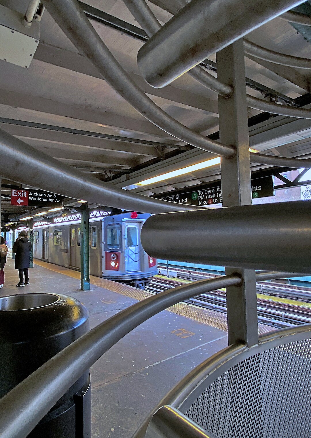 SUBWAY Station / 5 Train Bronx / NYC Photo - Etsy