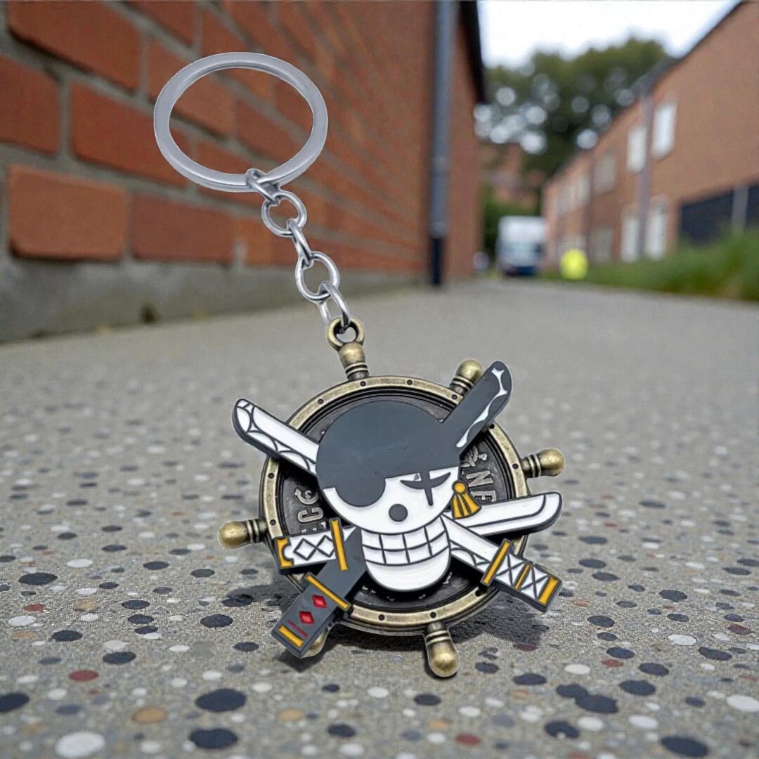 One Piece Roronoa Zoro Keychain Circle Luffy Anime, Luffy, Luffy Figure ...
