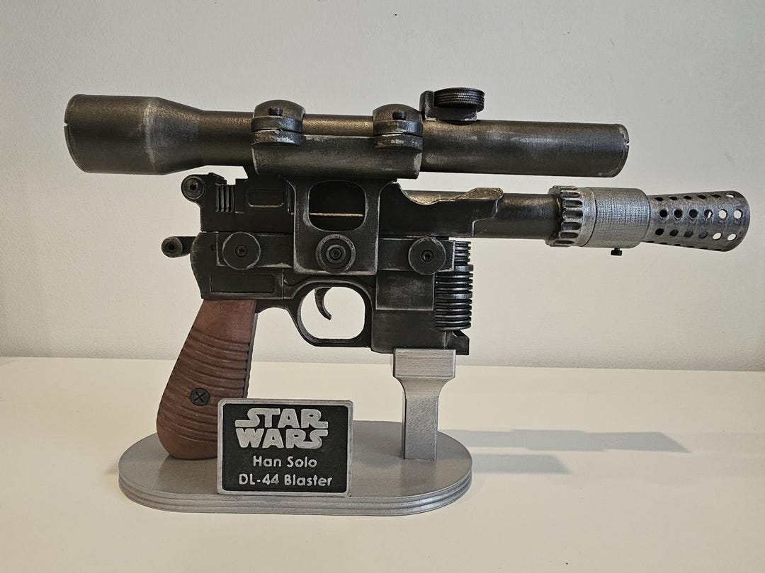 Han Solo DL-44 Blaster Stand W/ Name Tag - Etsy