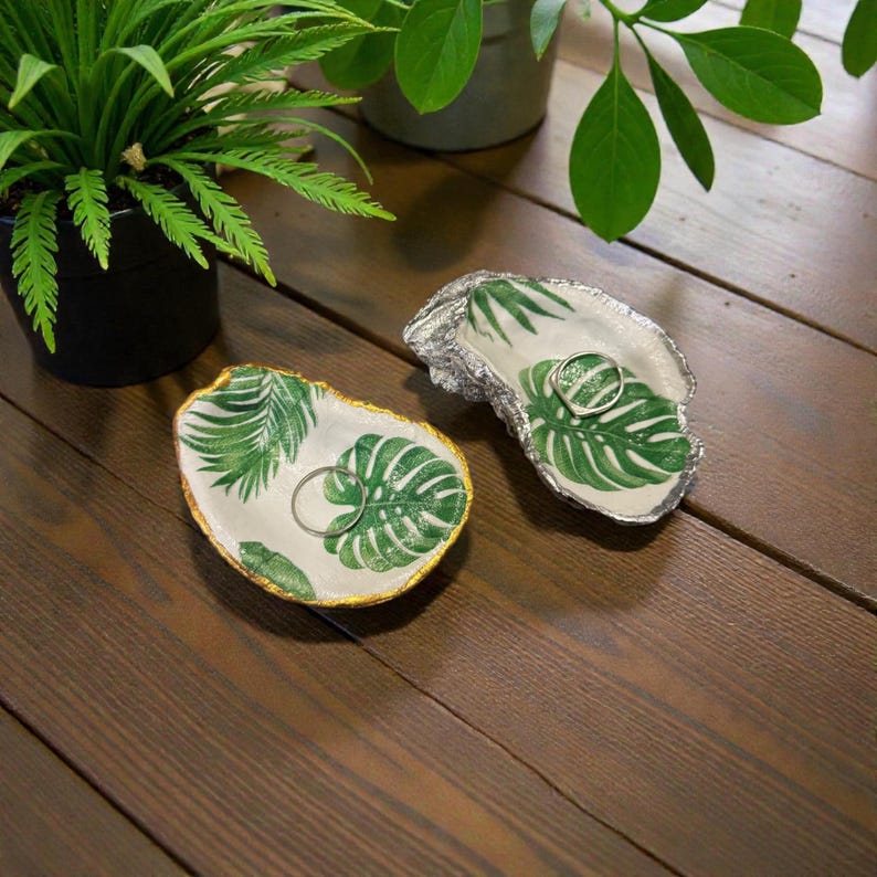 Monstera Plant Greenery Oyster Shell Trinket Jewelry Ring Dish Tray - Etsy