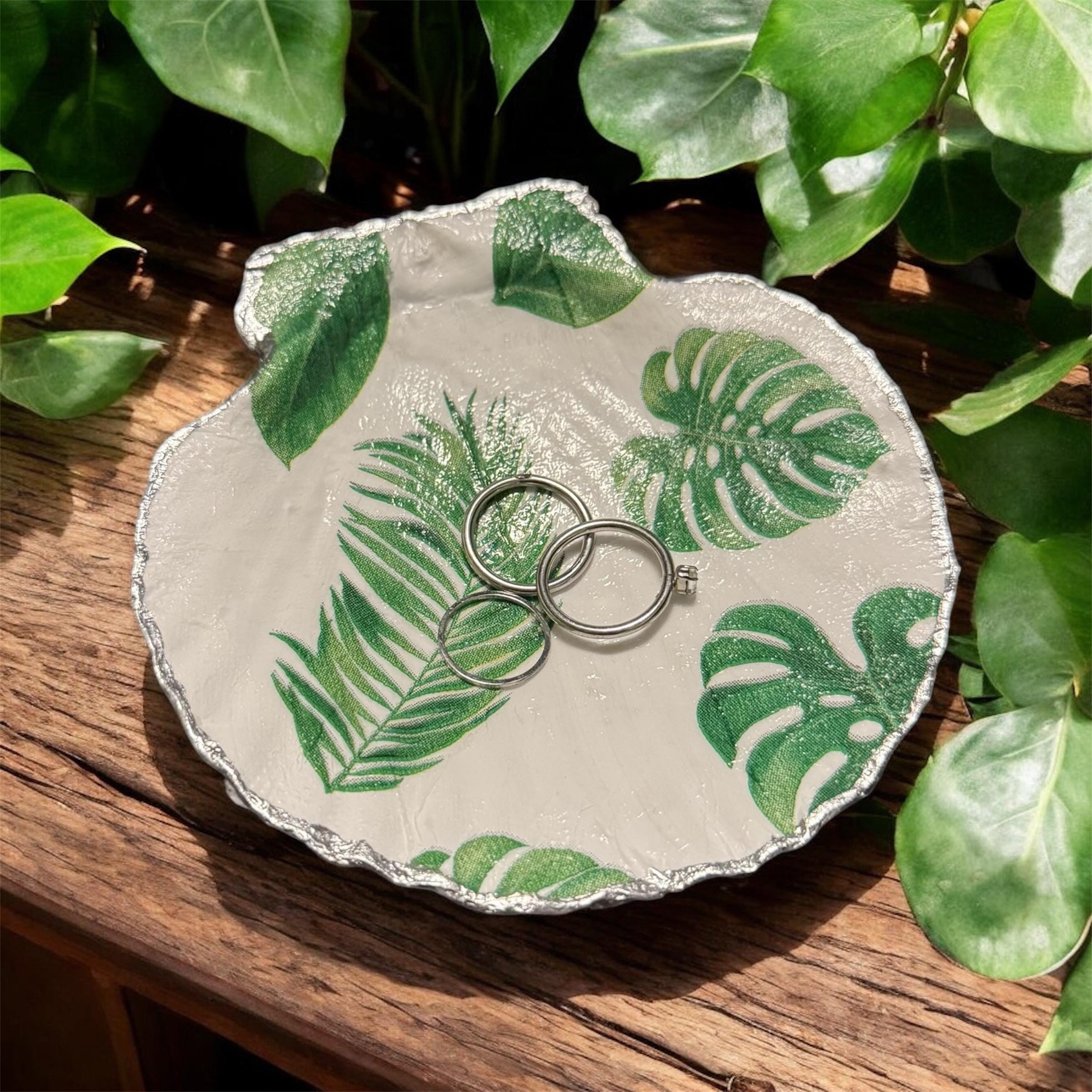 Monstera Plant Greenery Scallop Clam Shell Jewelry Trinket Catch All ...