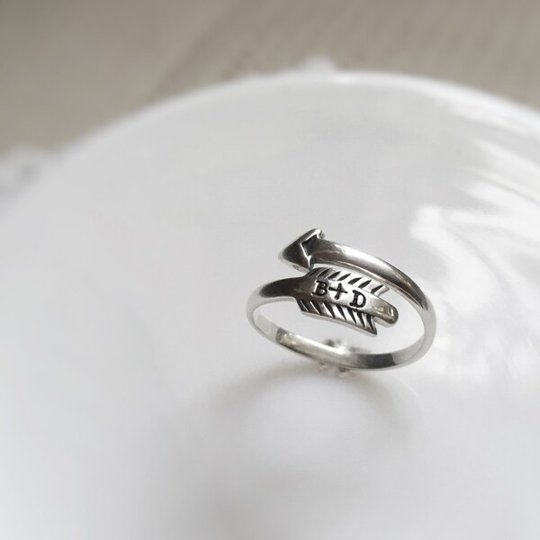 Arrow Ring - Etsy
