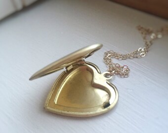 Simple Gold Locket - Etsy