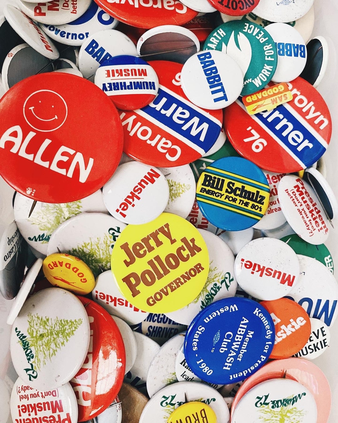 Vintage Political Pins, Pin Back Buttons, Memorabilia, Collectible Pins ...
