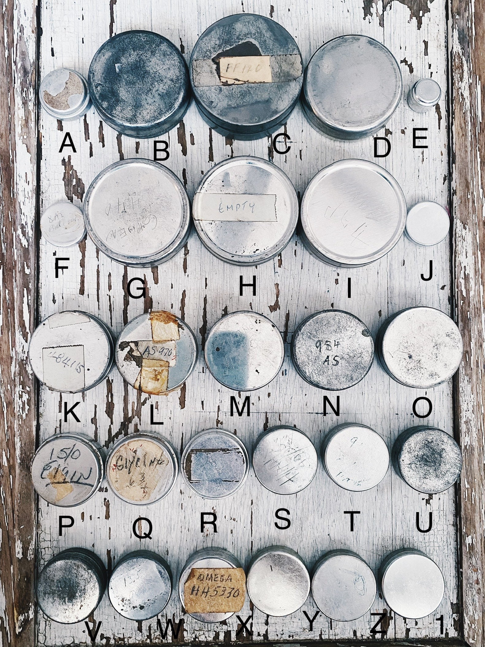 Vintage Circle Tins, Vintage, Tin Container, Galvanized Small Metal ...