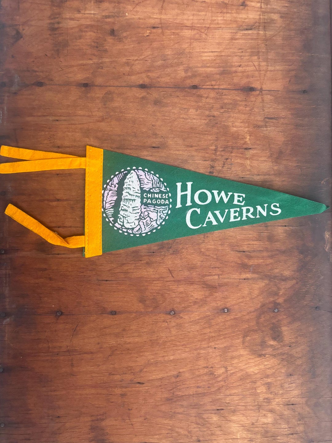 Vintage Pennant- Howe Caverns Chinese Pagoda Pennant, Vintage Souvenir ...