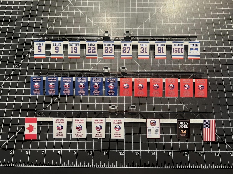 Bubble Hockey - New York Islanders CHEXX Mini Scoreboard Banner ...
