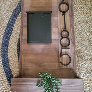 Rustic Address Sign With Planter Box and Mailbox. Wood Address Sign ...