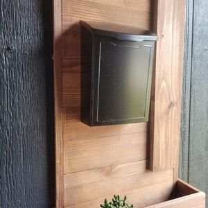Rustic Address Sign With Planter Box and Mailbox. Wood Address Sign ...