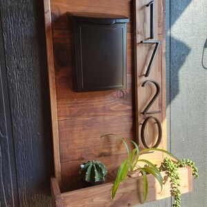 Rustic Address Sign With Planter Box and Mailbox. Wood Address Sign ...
