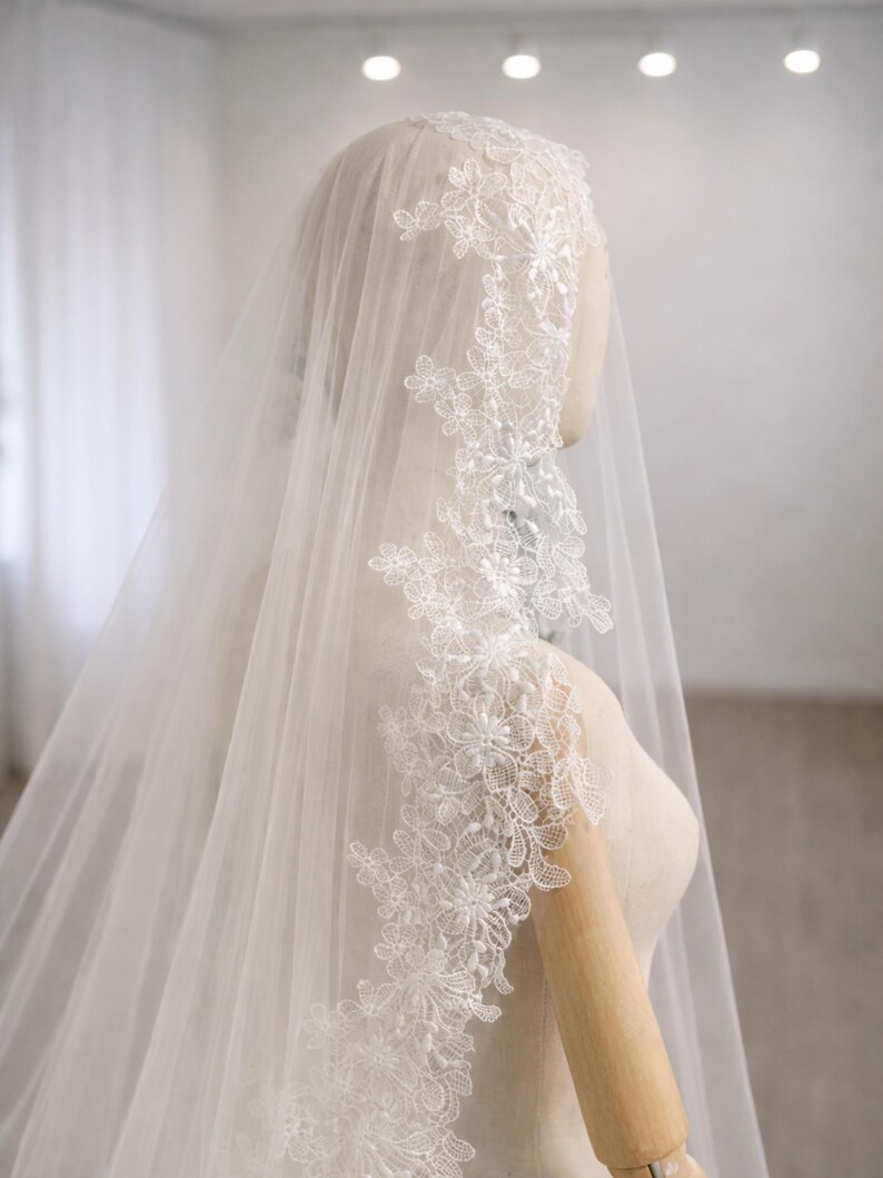 Custom Wedding Veil, Personalized Cathedral Veil, Lace Trim Bridal Veil ...