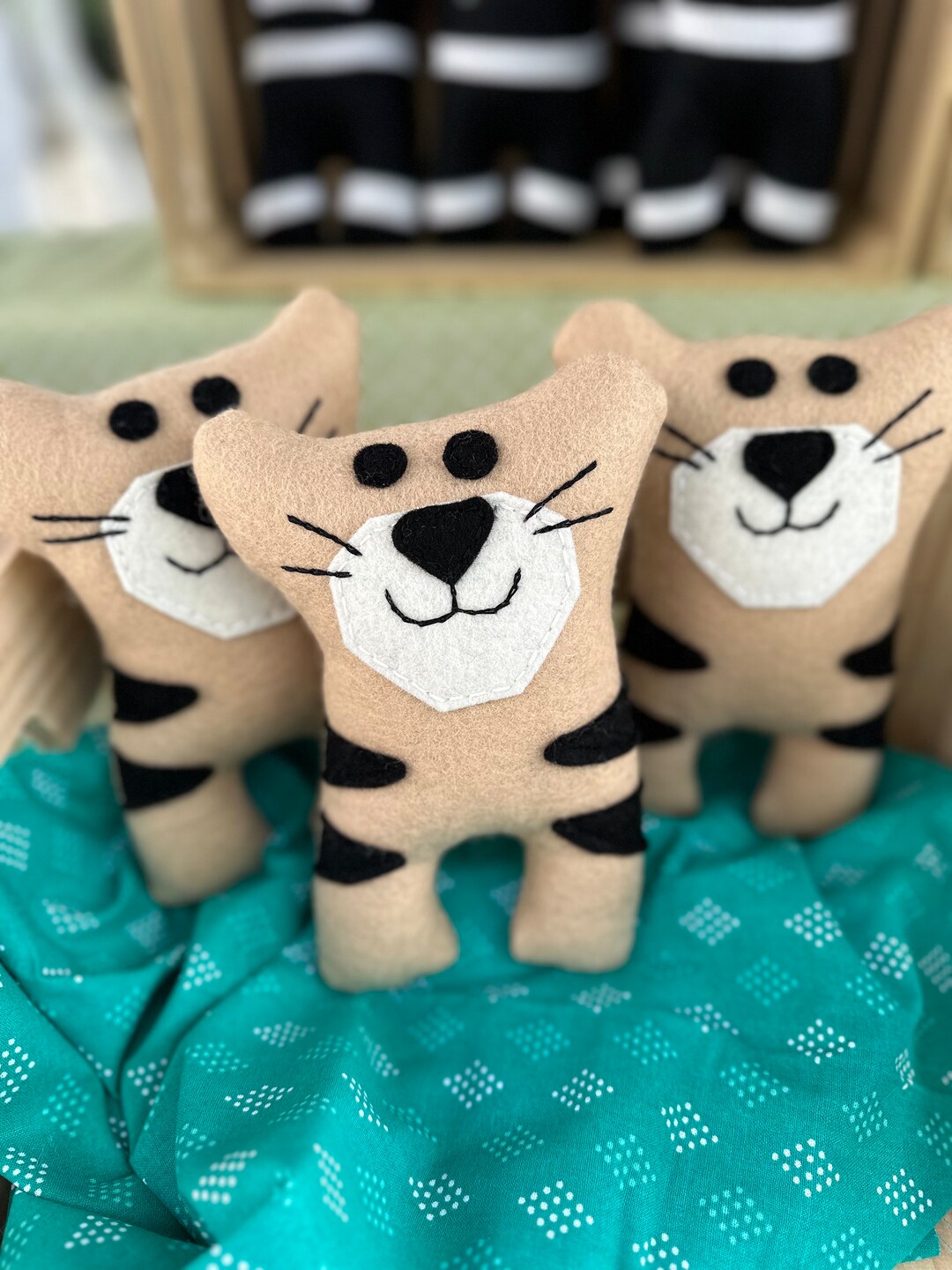 Tasmanian Softie Tiger Pure Wool Felt - Handmade- Tiger Soft Toy ...