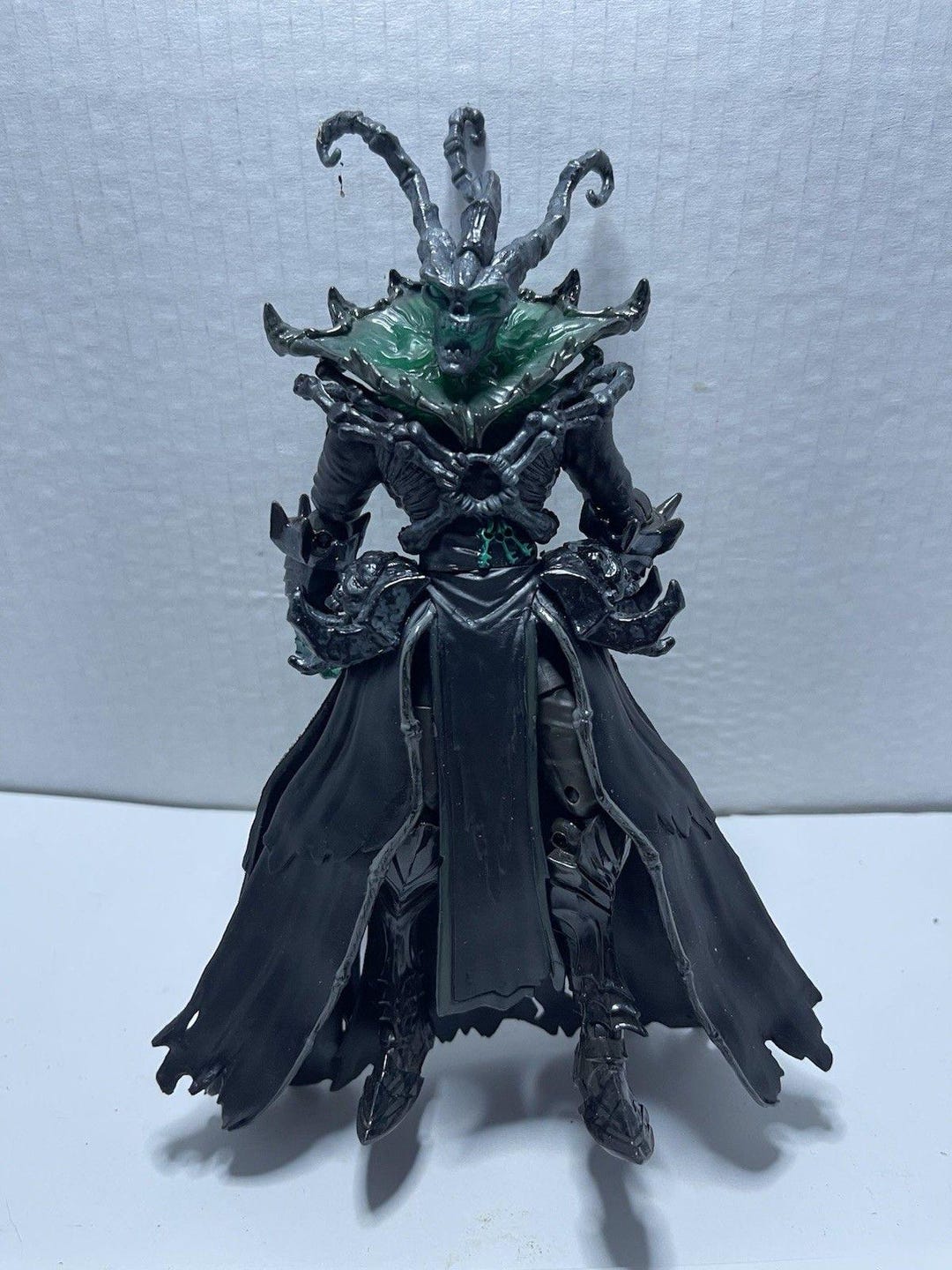 League of Legends Premium 8-inch Thresh Collectible Figure 1st Edition ...
