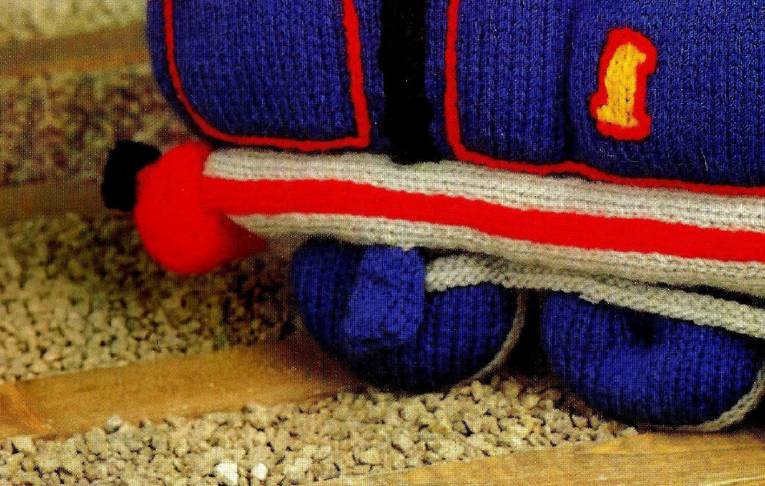 Thomas Tank Engine toy train knitting pattern | Etsy