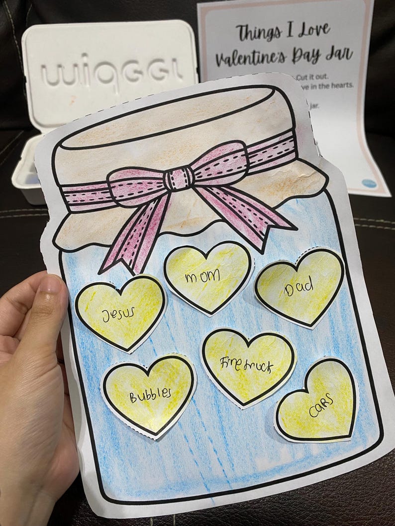 Things I Love Valentine’s Day Jar Craft for Kids or Classroom Activity ...