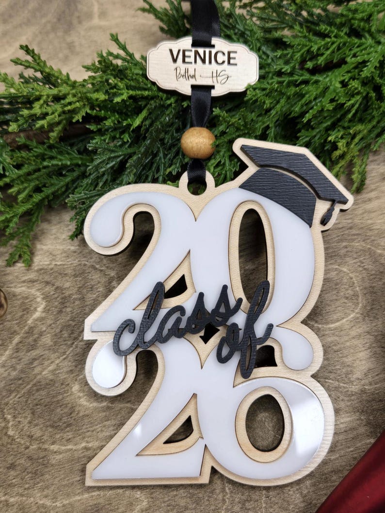 Personalized 2026 Graduation Ornament, Custom High School Keepsake ...