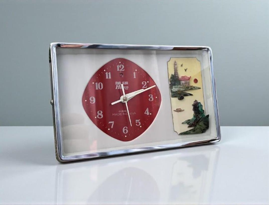 Vintage Hero Mechanical Alarm Clock, Chinese Motif, 1970s Decor - Etsy