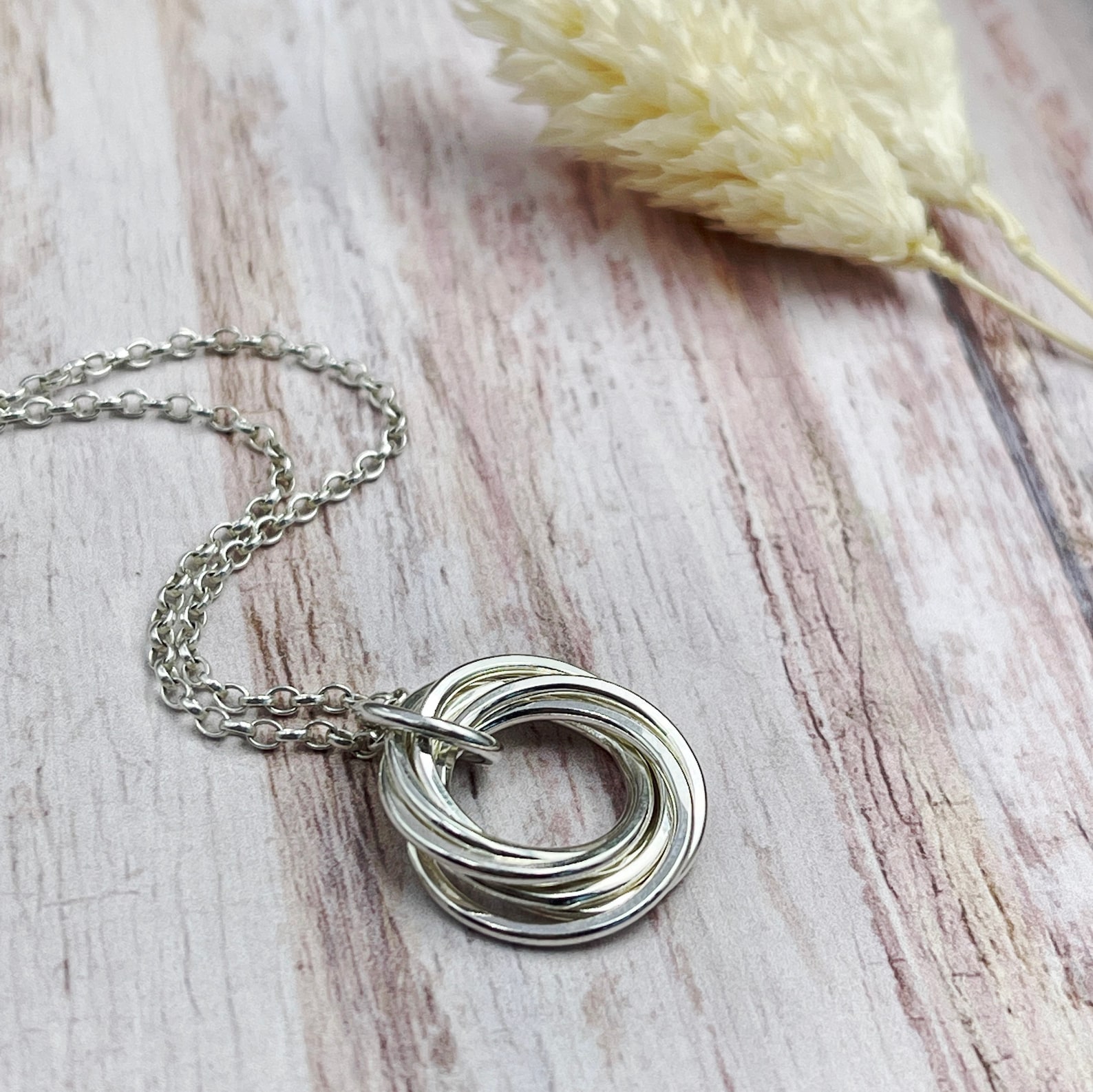 Petite 6 Rings Necklace Silver Rings Interlocking Rings - Etsy