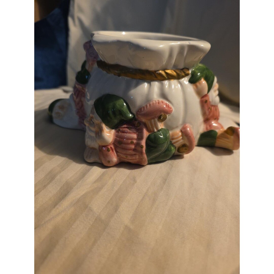 Holland Floral 1992 Christmas Elves Pot - Etsy