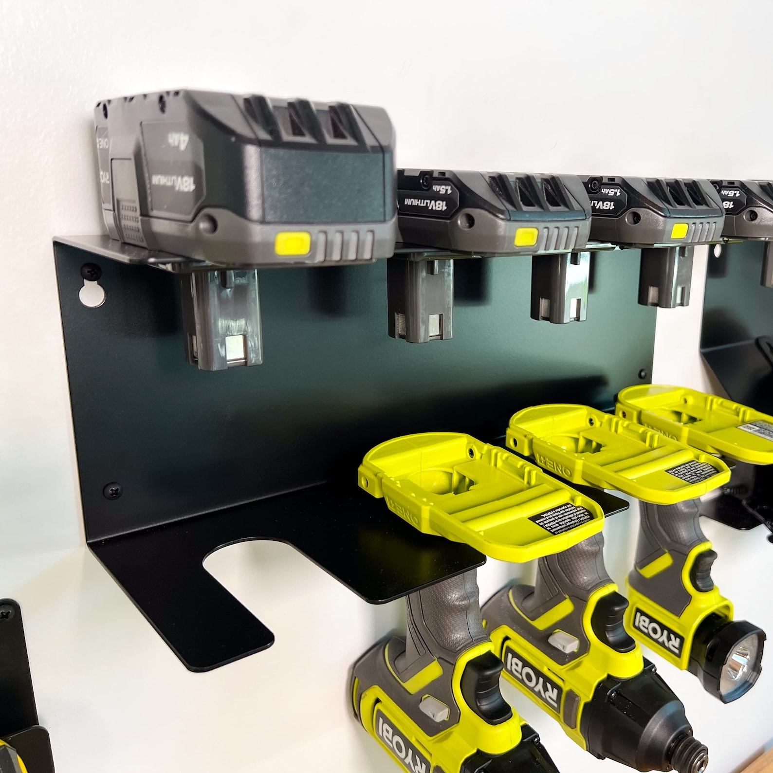 Ryobi One+ 18V Drill and Battery Shelf 4 or 6 Slots - Cordless Drill ...
