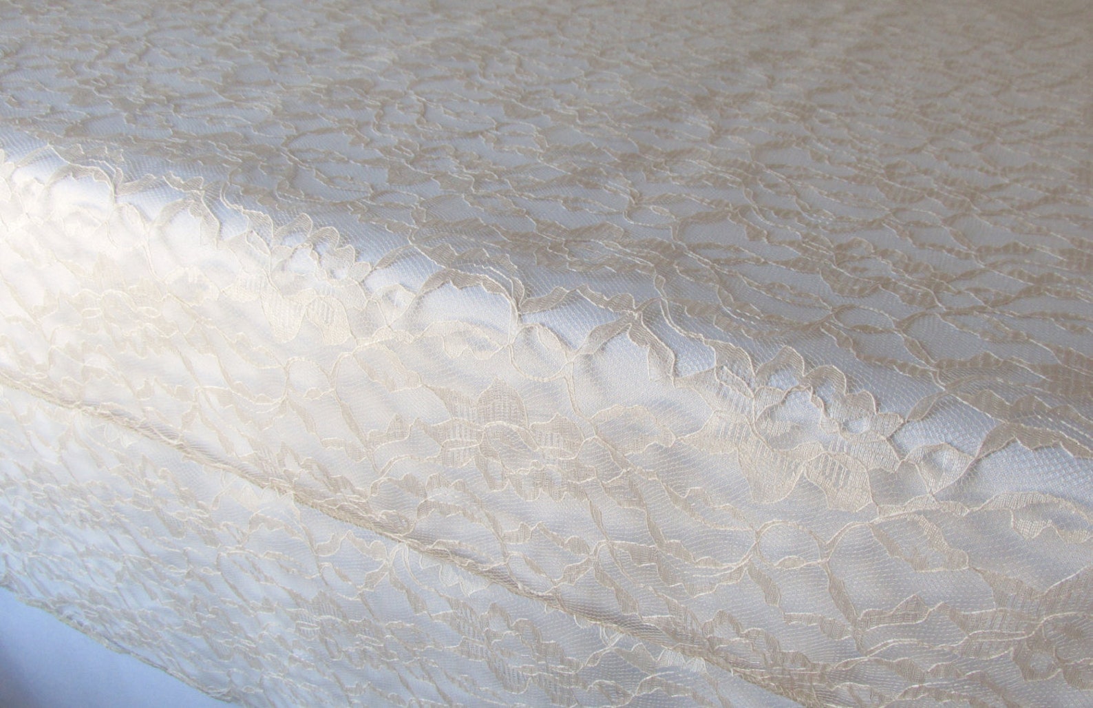 White Lace Table Overlay SELECT A SIZE Other Colors | Etsy