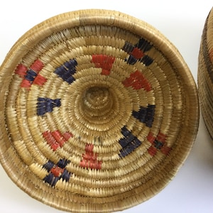 Hand Crafted Alaskan Native Grass Basket W Lid Authentic Native Inuit ...