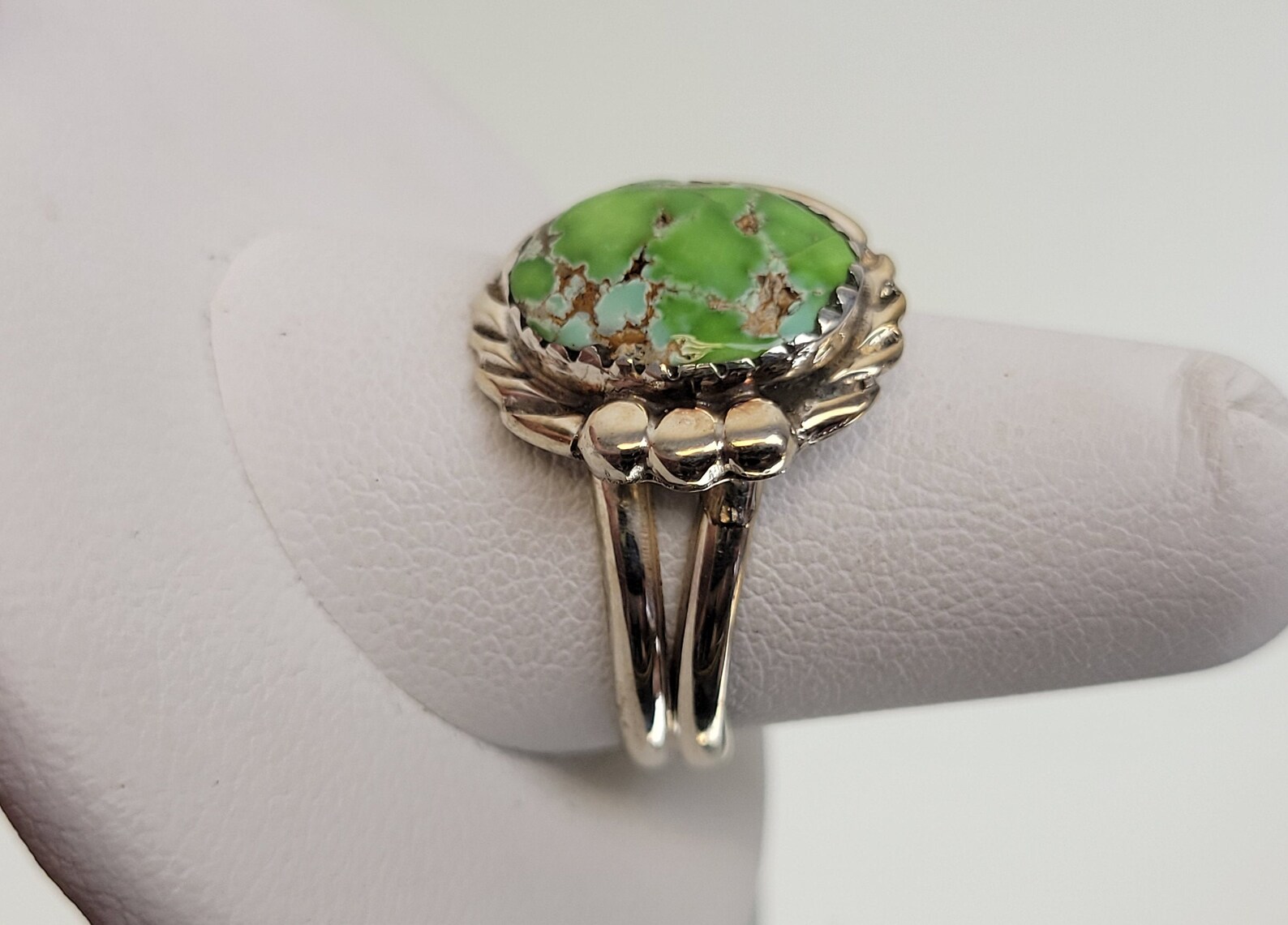 Minimalist Green Turquoise Ring Sz 8 1/2 / Turquoise Jewelry / - Etsy