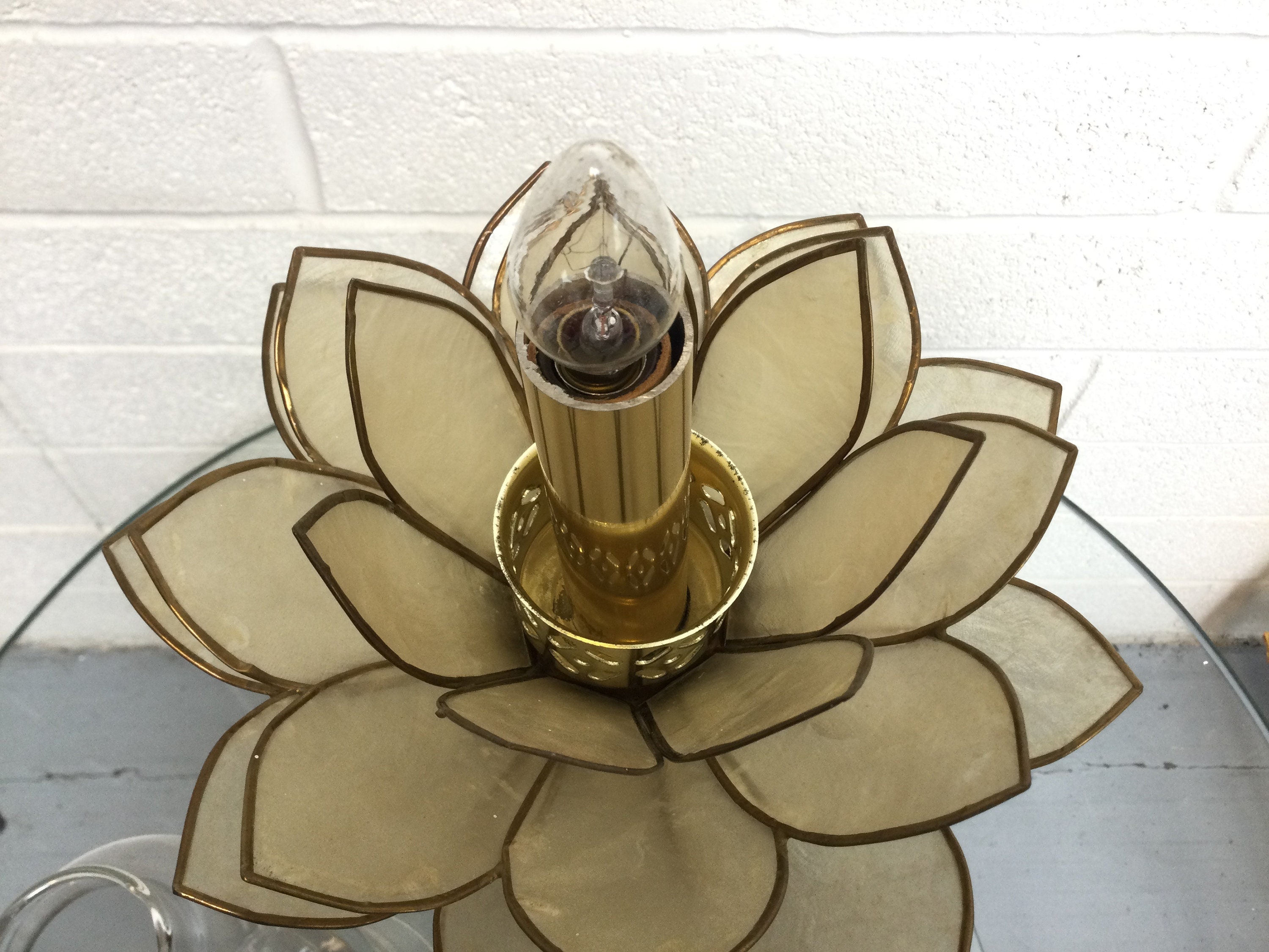 Vintage Capiz Shell Lotus Blossom Petal & Brass Lamp - Etsy