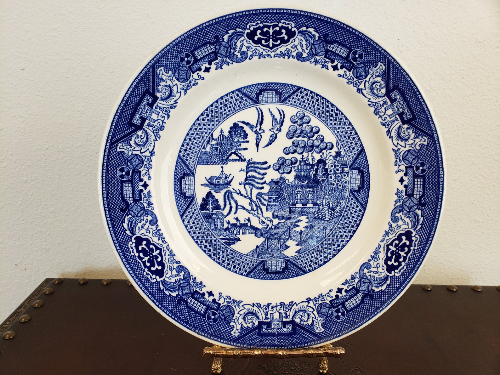 Royal China Willow Ware Decorative Plate / Blue Willow Dinner Plate ...