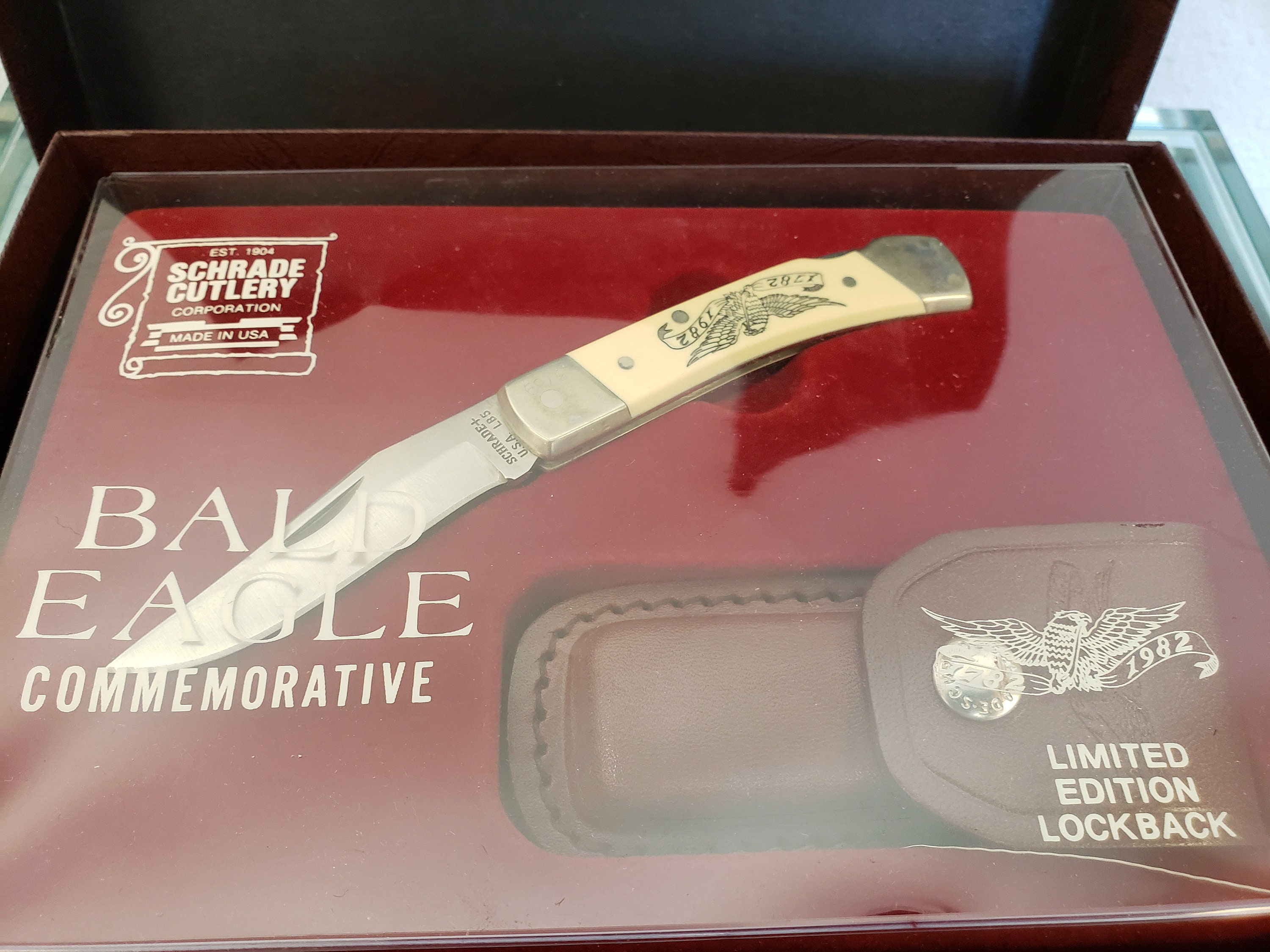 Schrade Collector Knives