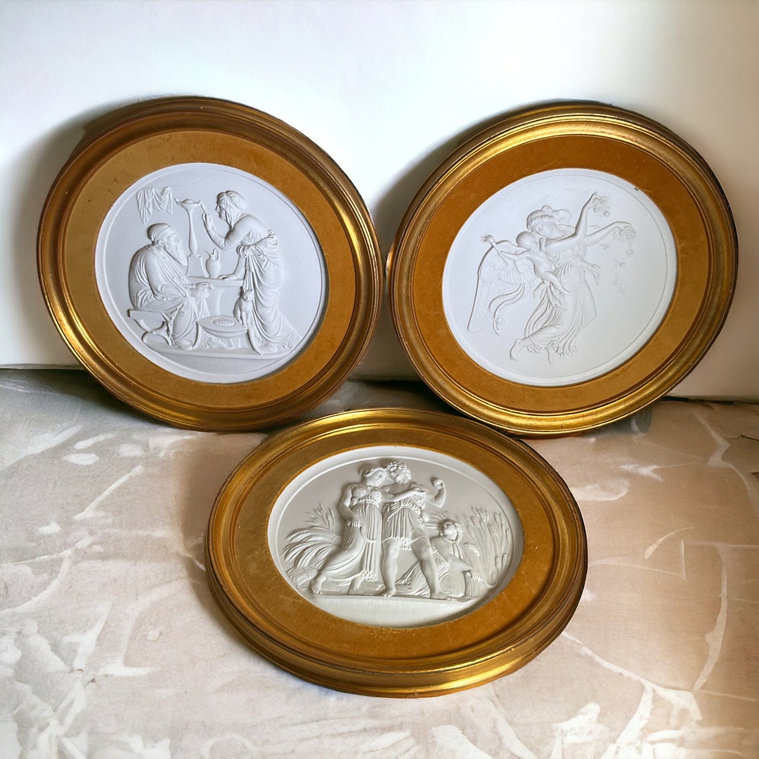 Round Greco-roman Chalkware Plaques Framed Set of 3 Gold Frame Velvet ...