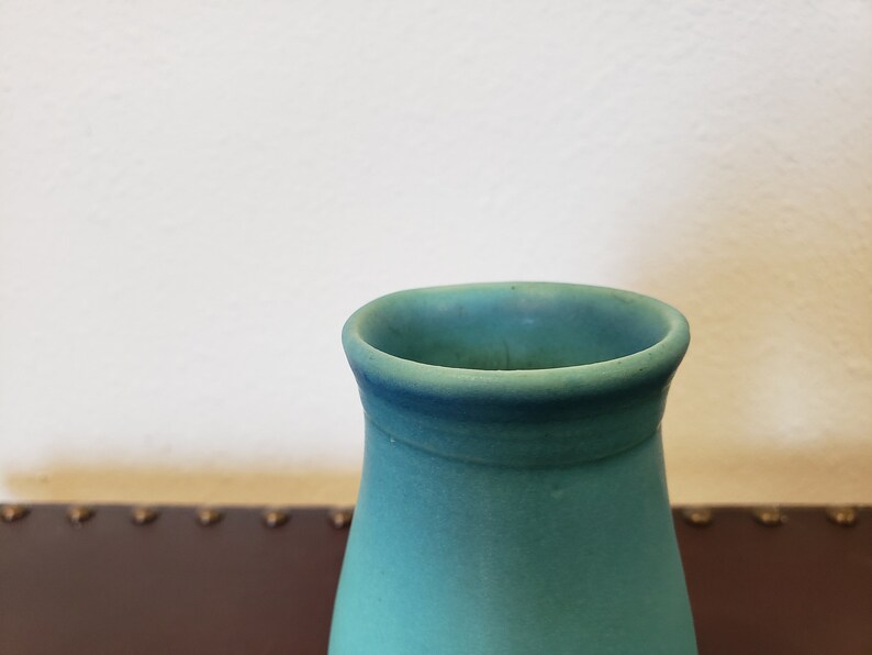 Van Briggle Pottery Vase / Ming Blue Pottery / Colorado - Etsy