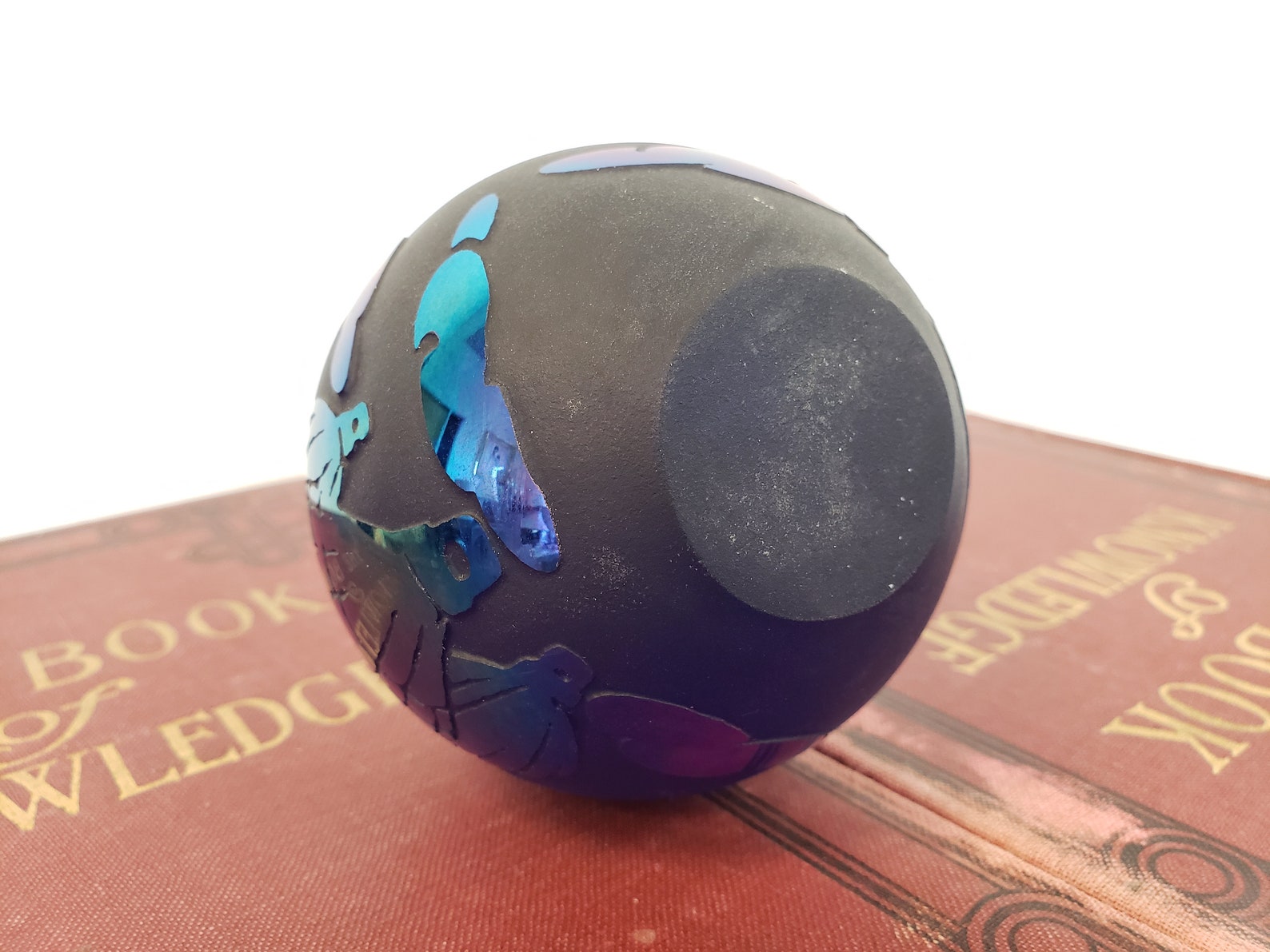 Hot Air Balloon Paperweight / Black Matte Glass Paperweight / | Etsy