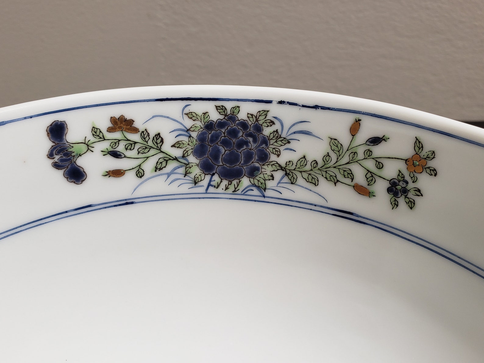 Canton Ware Hong Kong Bowl / Hand Painted Porcelain Bowl / | Etsy